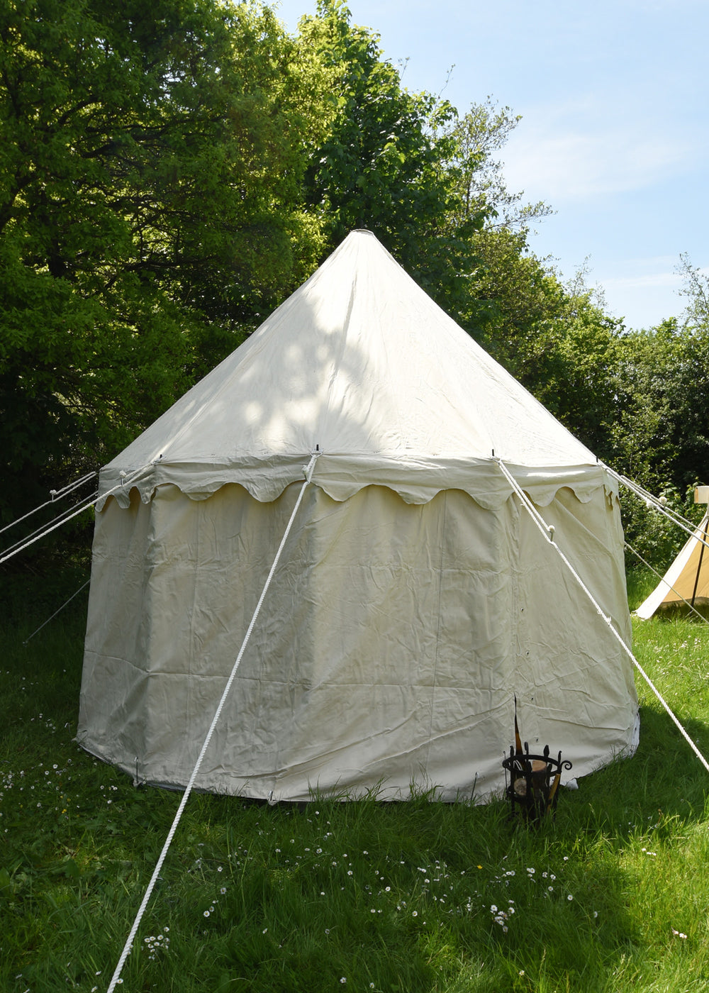 Medieval Round Tent, 4m Diameter, 425g/m²